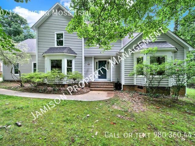 5 BR, 3.5 BA Apartment 10712 Hanging Moss Trail, Charlotte, NC 28227