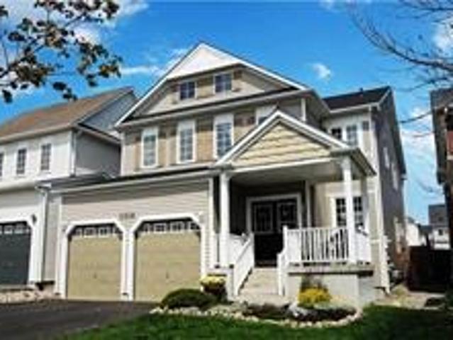 5 BR, 3.5 BA Apartment 1318 Aldergrove Drive, Oshawa, ON L1K 2Y6