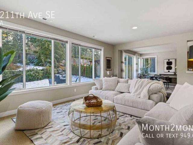 5 BR, 3.5 BA Apartment 1894 211th Ave SE, Sammamish, WA 98075