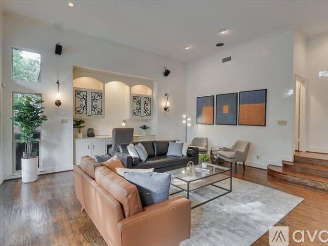 5 BR, 3.5 BA Apartment 6507 Clubhouse Cir, Dallas, TX 75240