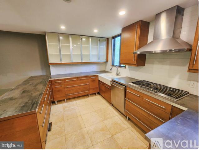 5 BR, 3.5 BA Apartment 7950 Inverness Ridge Rd, Unit 7950, Potomac, MD 20854