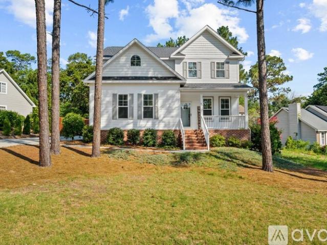 5 BR, 3.5 BA Apartment 85 Wheeling Drive, Pinehurst, NC 28374