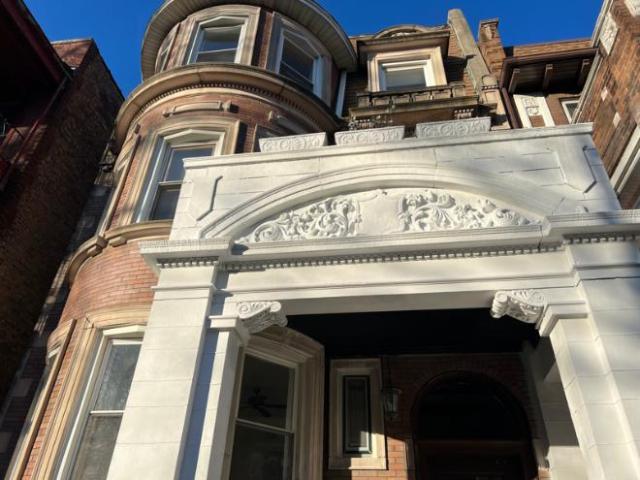 5 Br, 3 bath, Condo 4944 S Michigan