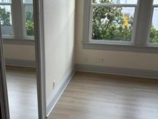 5 Br, 3 bath, Condo 2340 Lane St