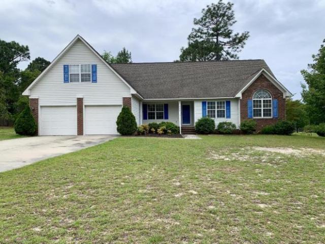 5 Br, 3 bath, Single Family Home 8229 Foxtrail Dr