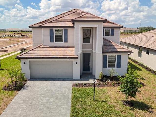 5 Br, 3 bath, Single Family 15032 Misty Water Xing