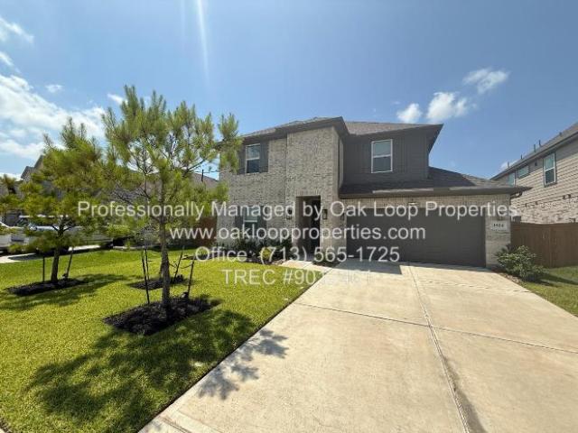 5 Br, 3 bath, Single Family 1524 Sunrise Gables