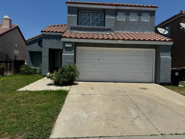 5 Br, 3 bath, Single Family 15784 Firethorn Rd