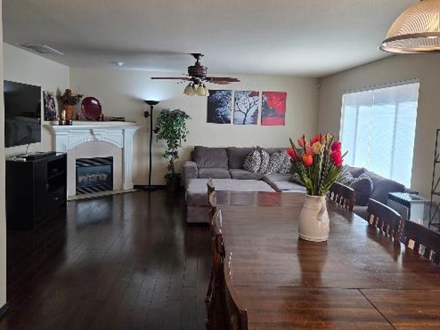 5 Br, 3 bath, Single Family 16916 119th Ave Ct E