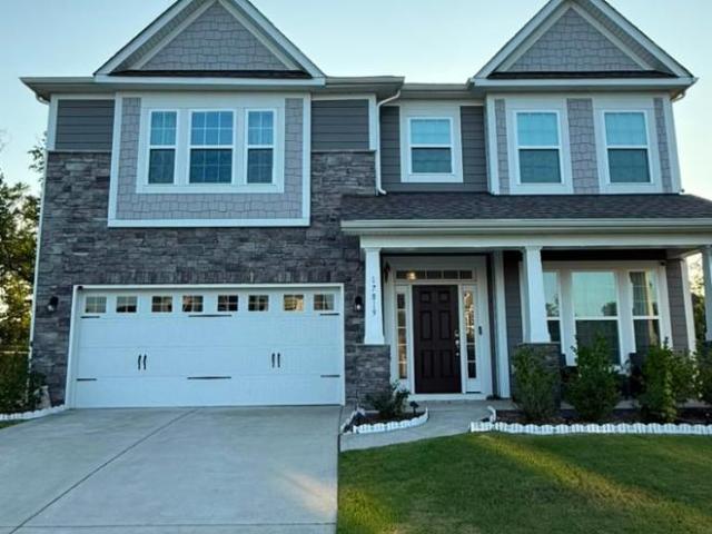 5 Br, 3 bath, Single Family 17819 Summers Walk Blvd