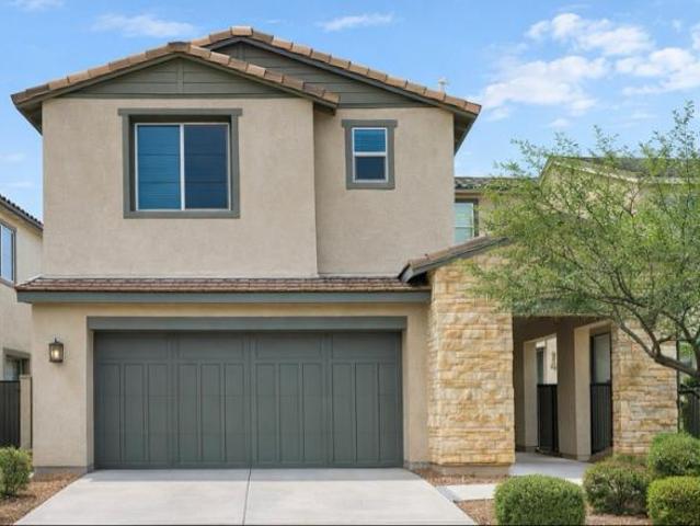 5 Br, 3 bath, Single Family 10040 E Tiburon Ave