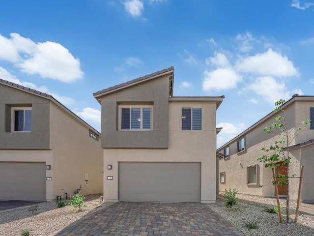 5 Br, 3 bath, Single Family 10263 Estancia Hill St