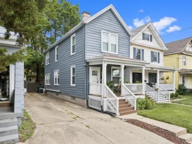 5 Br, 3 bath, Single Family 1351 Burdette Avenue