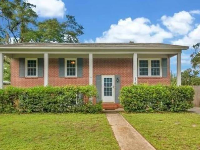 5 Br, 3 bath, Single Family 135 Clay St
