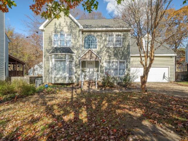 5 Br, 3 bath, Single Family 2532 Birchford