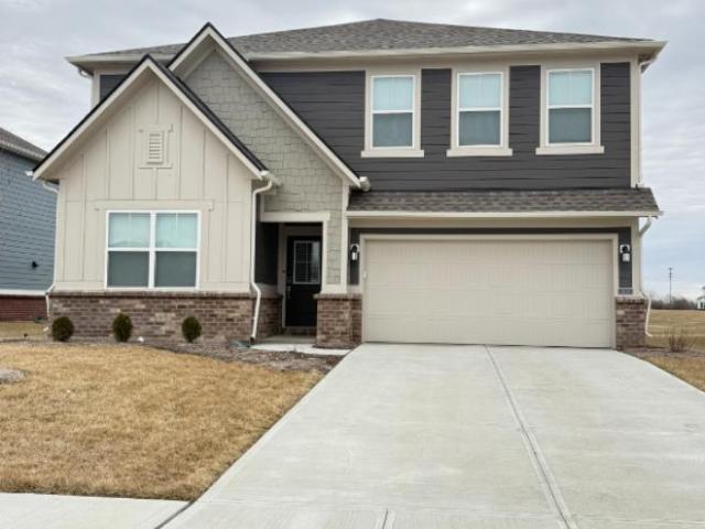 5 Br, 3 bath, Single Family 2791 Linwood Avenue