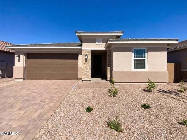 5 Br, 3 bath, Single Family 23150 E Saddle Way