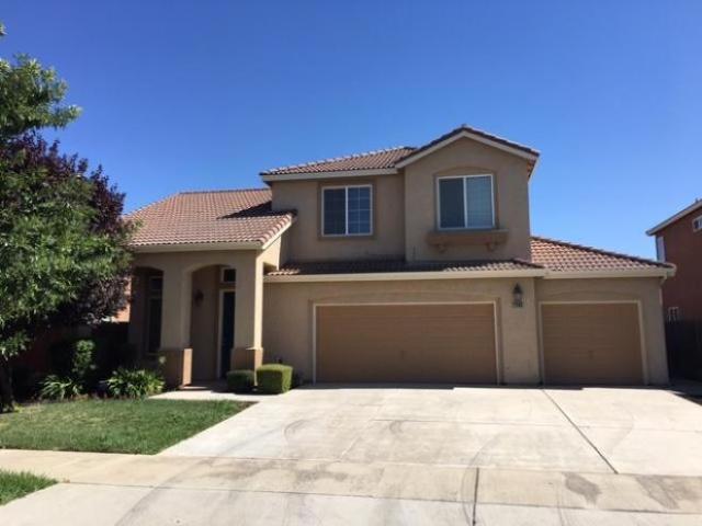 5 Br, 3 bath, Single Family 2348 Mariner Way