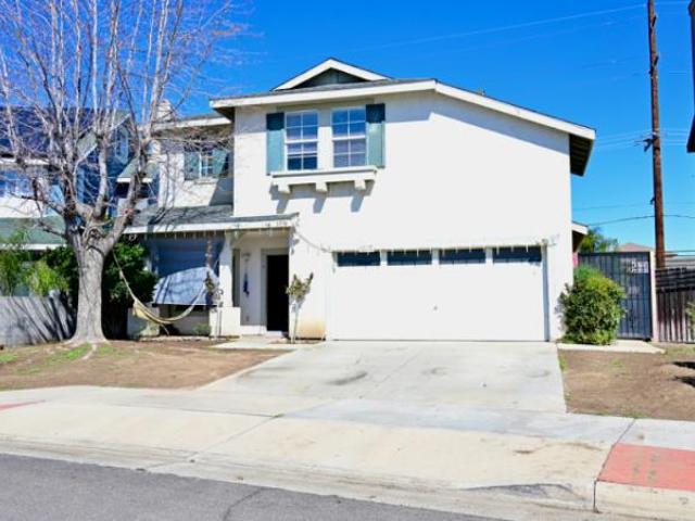 5 Br, 3 bath, Single Family 3574 Morro Hill