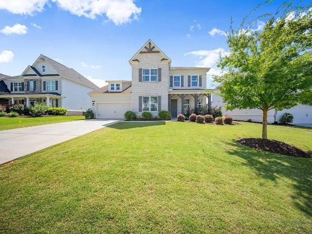 5 Br, 3 bath, Single Family 3675 Andover St