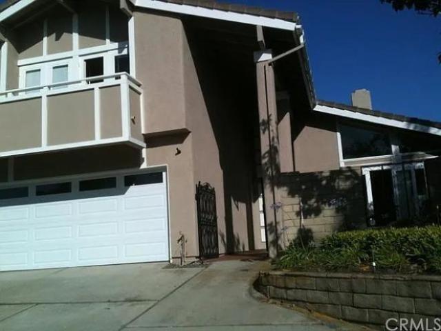 5 Br, 3 bath, Single Family 3816 Mistral Dr