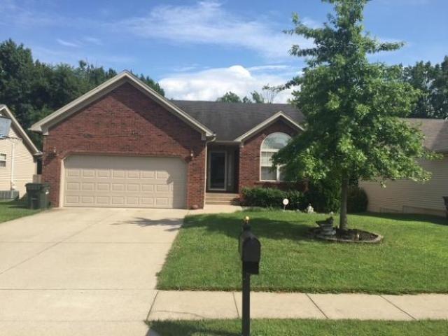 5 Br, 3 bath, Single Family 3845 Ridgetop Circle