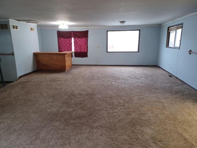 5 Br, 3 bath, Single Family 3912 E Hartson Ave