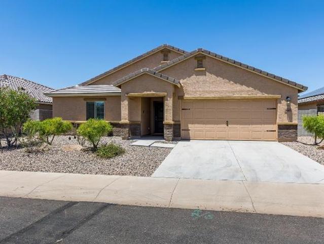 5 Br, 3 bath, Single Family 440 West Guinea Court
