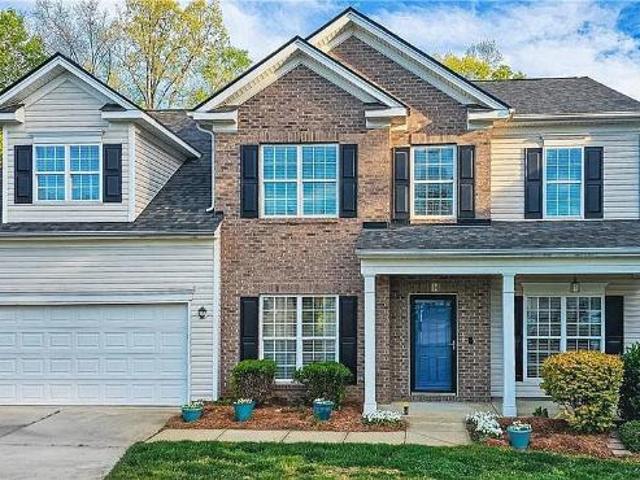 5 Br, 3 bath, Single Family 4072 Fountain Grove Dr