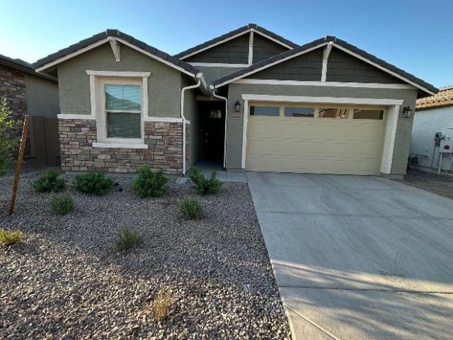 5 Br, 3 bath, Single Family 4344 E Appaloosa Rd