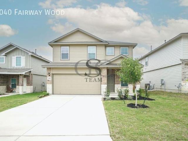 5 Br, 3 bath, Single Family 5040 Fairway Wood