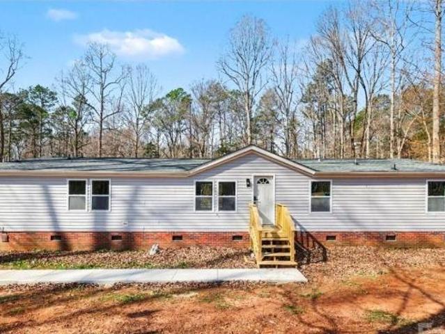5 Br, 3 bath, Single Family 5050 Park Creek Dr