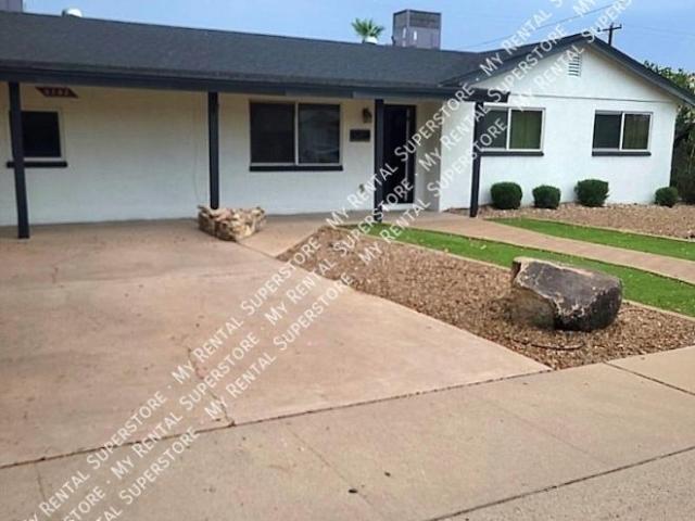 5 Br, 3 bath, Single Family 6702 E Culver St