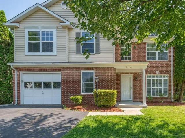 5 Br, 3 bath, Single Family 6119 Oaklawn Ln