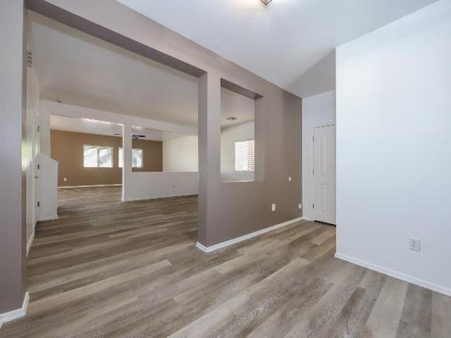 5 Br, 3 bath, Single Family 718 S Harry P Stagg
