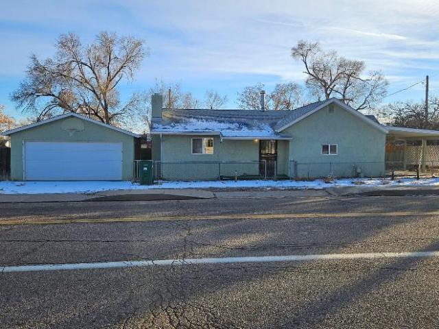 5 Br, 3 bath, Single Family 724 Troy Ave