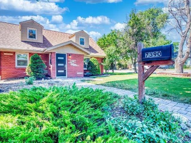 5 Br, 3 bath, Single Family 7390 W 12th Ave
