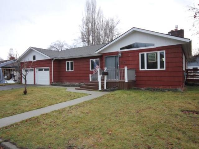 5 Br, 3 bath, Single Family 819 E 10th Street