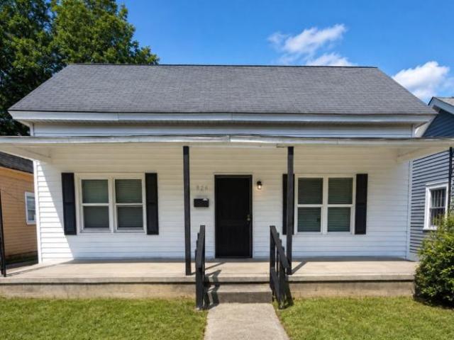 5 Br, 3 bath, Single Family 826 Fort Hill St