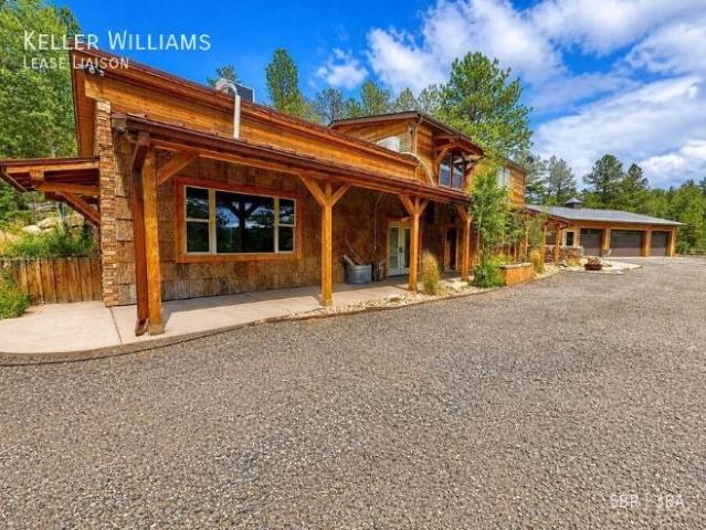 5 Br, 3 bath, Single Family 9170 Frank Road