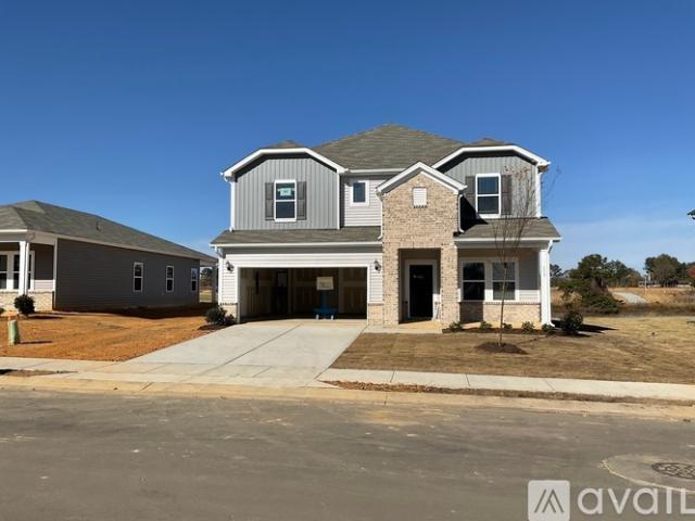 5 BR, 3 BA Apartment 144 White Birch Ln, Angier, NC 27501