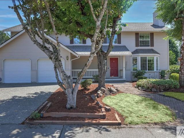 5 BR, 3 BA Apartment 18200 156th Ave SE, Renton, WA 98058