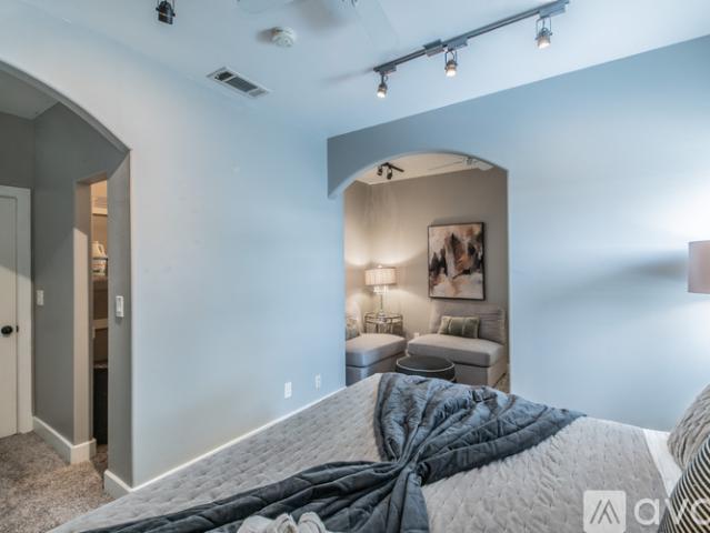 5 BR, 3 BA Apartment 11983 Cleveland Gibbs Rd, Roanoke, TX 76262