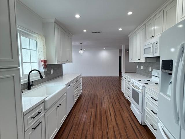 5 BR, 3 BA Apartment 12622 Fletcher Dr, Garden Grove, CA 92840