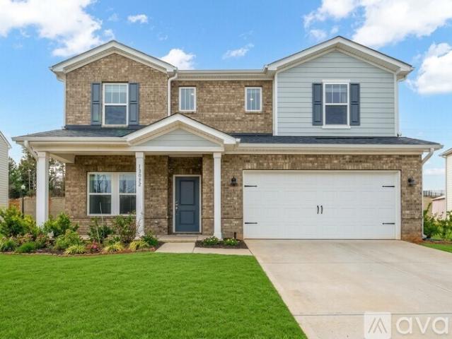 5 BR, 3 BA Apartment 13022 Kenworth Rd, Charlotte, NC 28278
