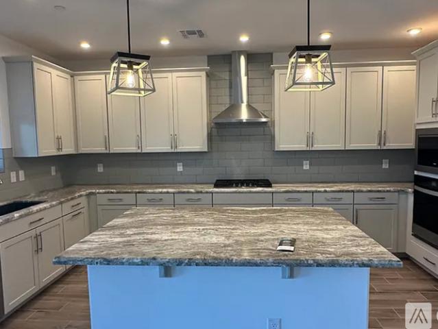 5 BR, 3 BA Apartment 13426 W Eagle Feather Rd, Peoria, AZ 85383