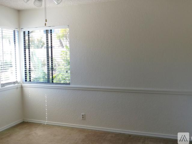5 BR, 3 BA Apartment 13861 Christian Barrett Drive, Moorpark, CA 93021