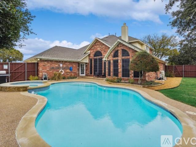 5 BR, 3 BA Apartment 2401 Scarlet Oak Dr, Rowlett, TX 75089