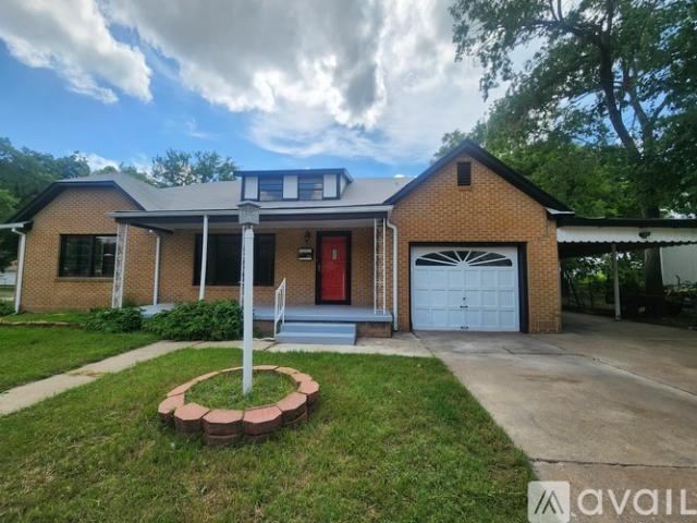 5 BR, 3 BA Apartment 255 S 8th St, Duncan, OK 73533