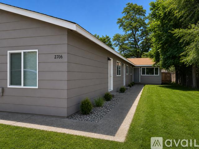 5 BR, 3 BA Apartment 2706 N Depot St, La Grande, OR 97850